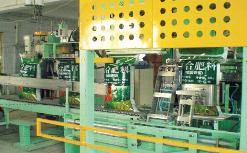 Auto bagging machine for PP_WUXI LIMA CHEMICAL MACHINERY CO.,LTD.